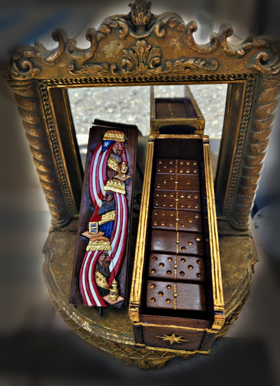 Limited Edition Reyes Magos 24K Gold Leaf Domino Set – Somos Puerto Rico